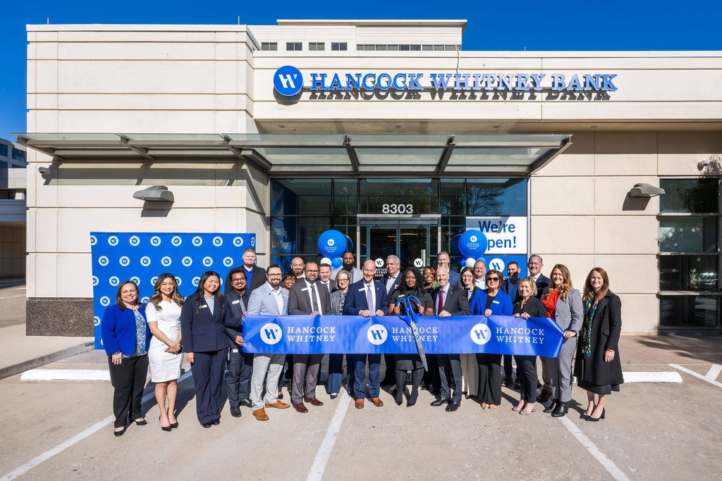 Hancock Whitney Celebrates Grand Opening of New Financial Center in ...
