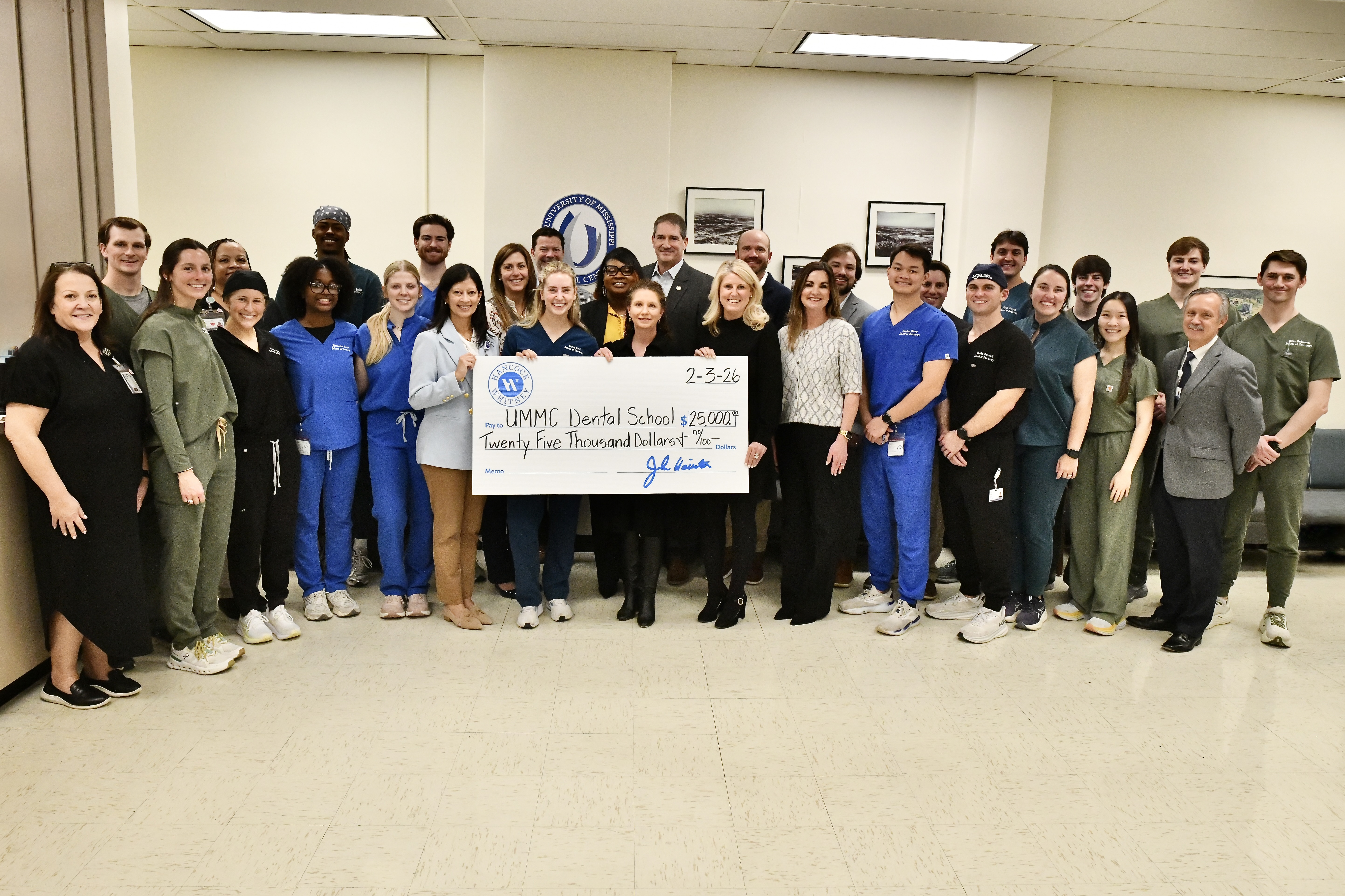 Hancock Whitney Bank donates $25,000 to support UMMC Dental Mission Week
